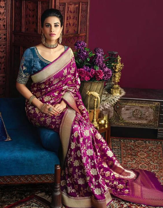 The Timeless Banarasi Saree Look Deserves Your Attention!