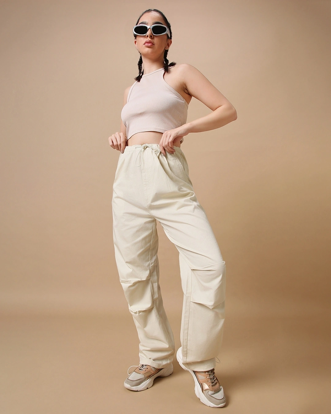 Parachute Pants For Women Are Back In Vogue: The Stylish Comeback