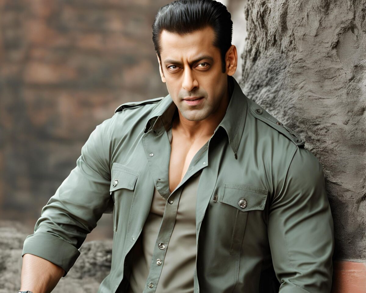 11 Trendy Iconic Salman Khan's Fashion Style From Movies