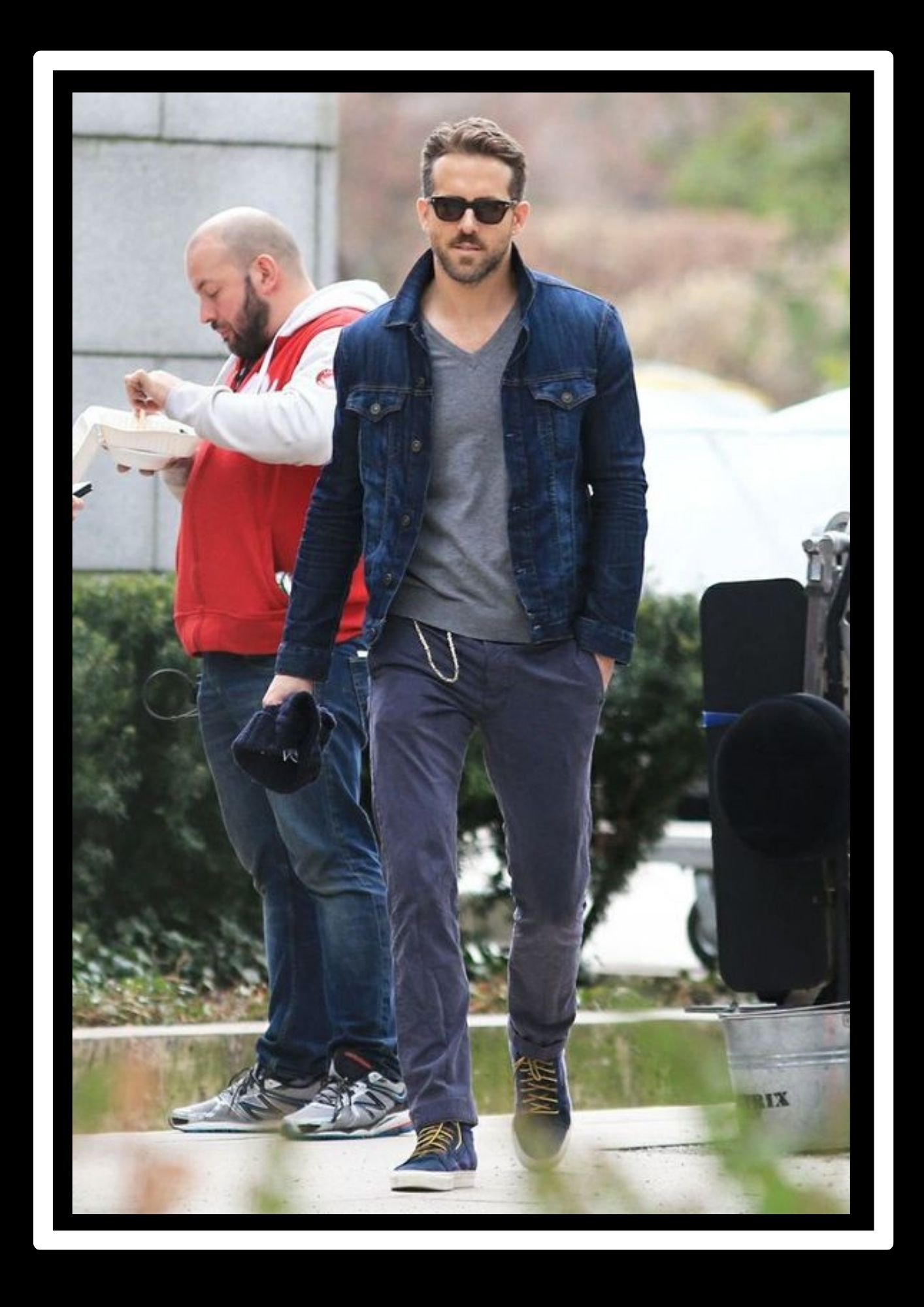 Ryan Reynolds Fashion Style For Modern And Timeless Looks